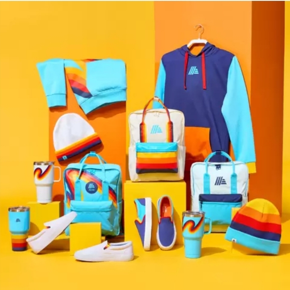 Aldi | Accessories | Aldi Gear Striped Beanie 223 Winter Collection ...